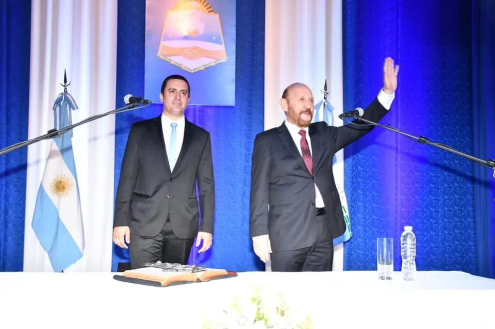 Gildo Insfrán y Eber Solís prestaron juramento en la Legislatura ...