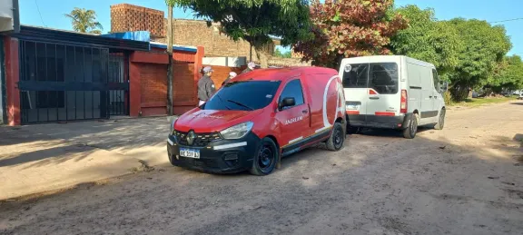 La Policía dió con la camioneta de Andreani robada esta mañana ...